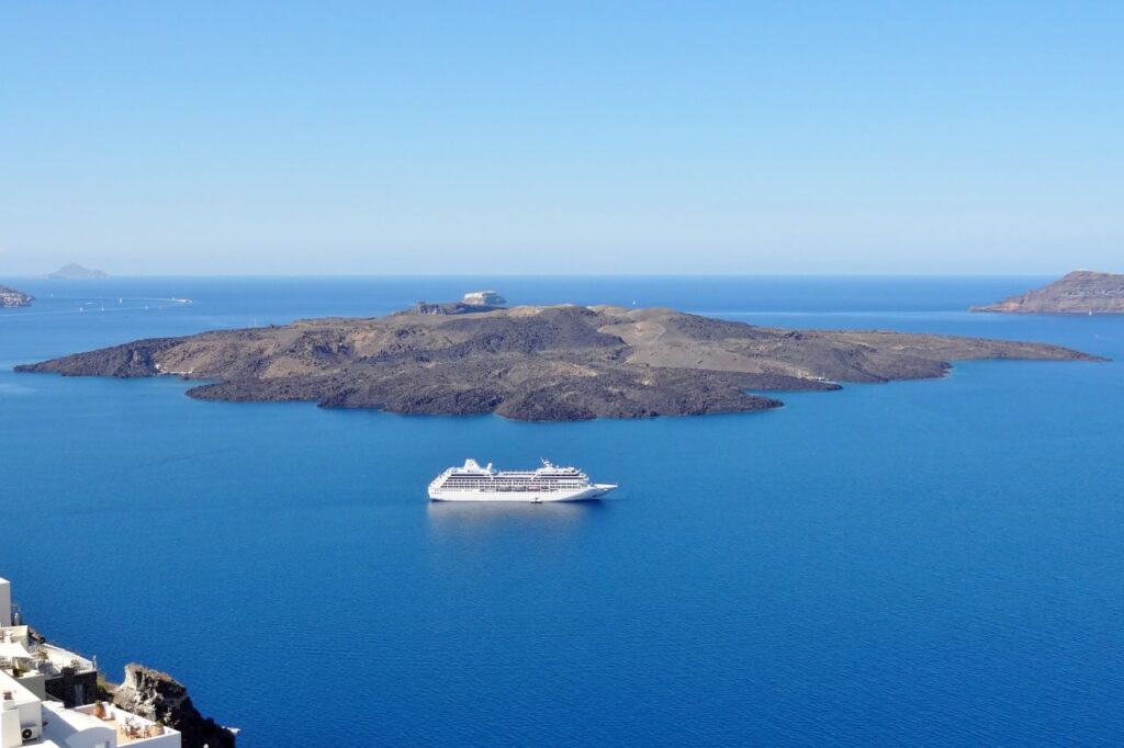 Caldera von Santorin. Vulkan von Santorin.